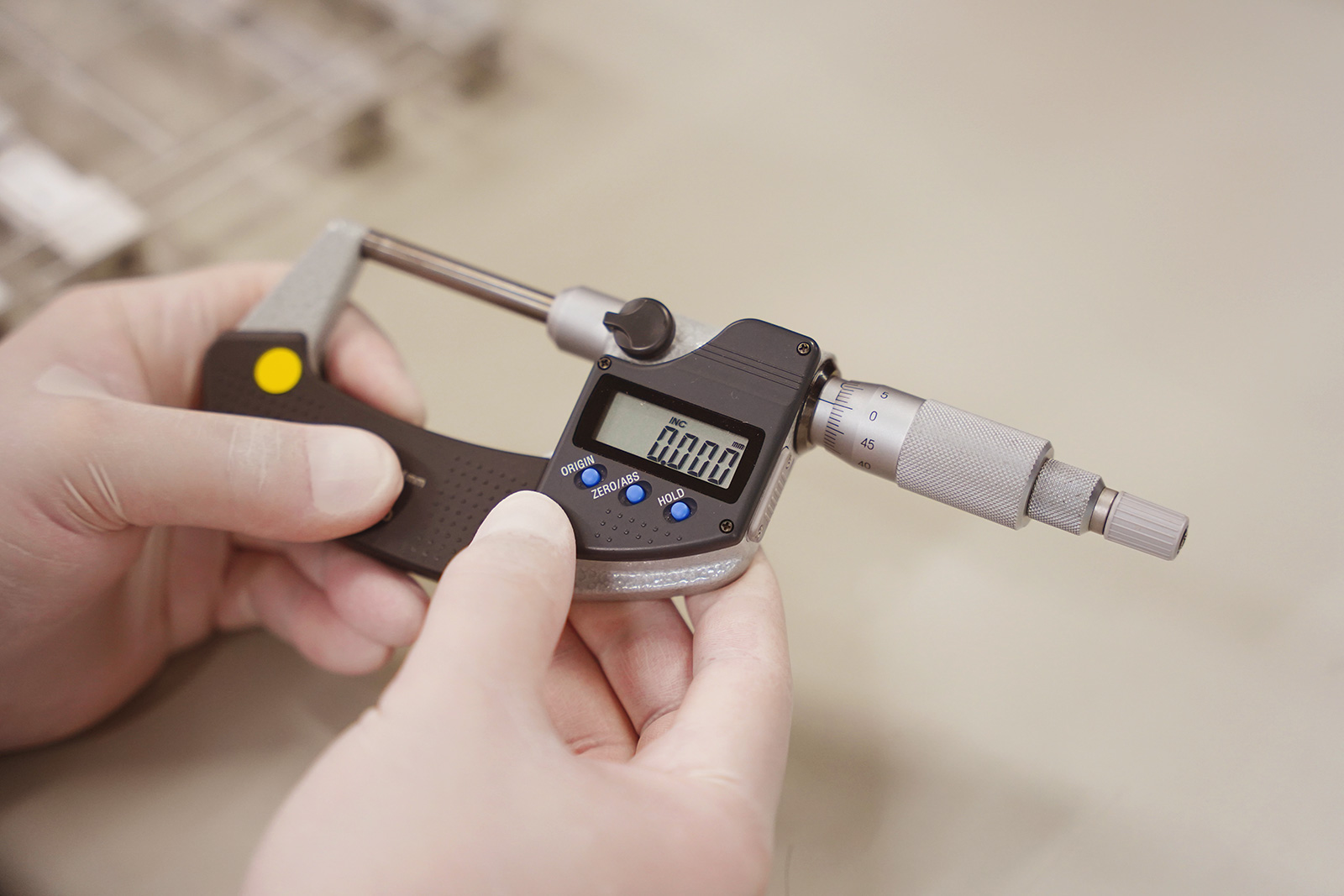 What Is a Micrometer? From Basics to Measurement Procedures - Ultra ...